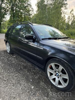 Melns BMW 320 2004 Rīga, ar dzinēja tilpumu 2.00 L un nobraukumu 396 tūkst. km par 1599 €, foto 3 vietnē AUTOMOTO.COM.LV
