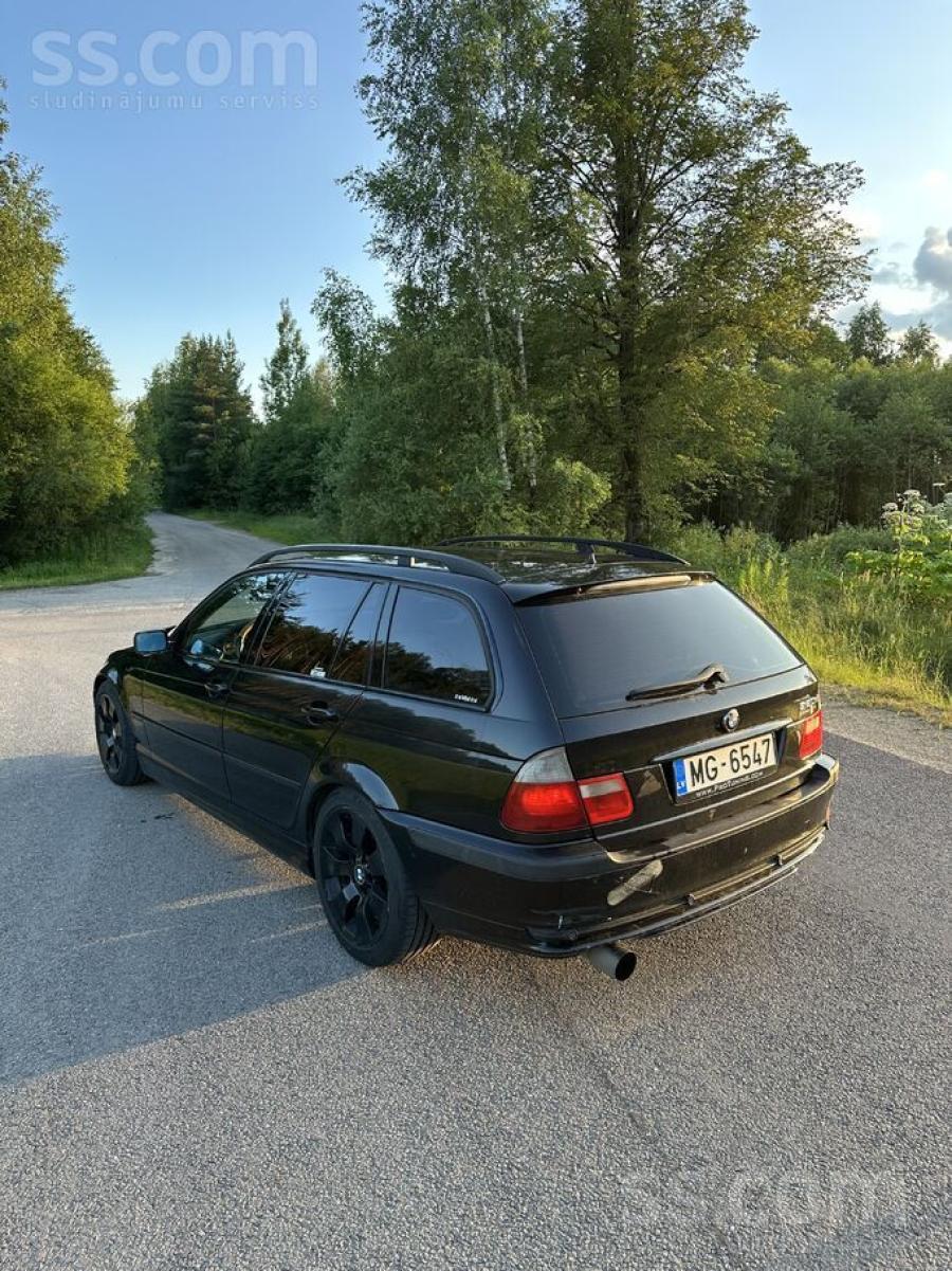 Black BMW 320 2004 in Aizkraukle, with an engine capacity of 2.00 L and mileage of 457 thousand km for 2300 €, photo 3 on AUTOMOTO.COM.LV