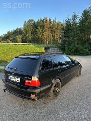 Black BMW 320 2004 in Aizkraukle, with an engine capacity of 2.00 L and mileage of 457 thousand km for 2300 €, photo 4 on AUTOMOTO.COM.LV