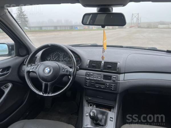 Black BMW 320 2004 in Riga, with an engine capacity of 2.00 L and mileage of 411 thousand km for 1666 €, photo 6 on AUTOMOTO.COM.LV