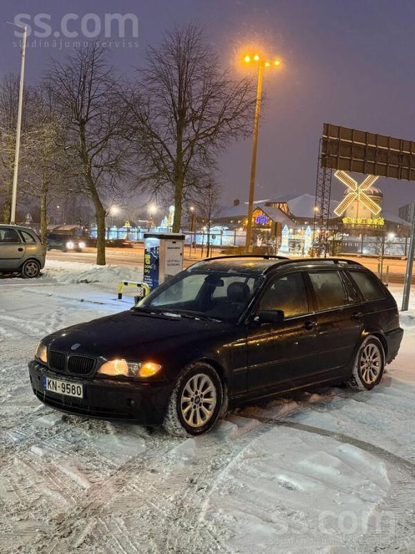Black BMW 320 2004 in Riga, with an engine capacity of 2.00 L and mileage of 356 thousand km for 3000 €, photo 2 on AUTOMOTO.COM.LV