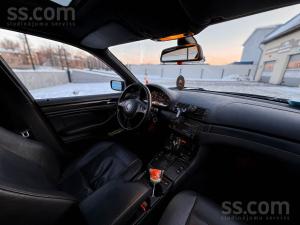 Melns BMW 320 2004 Rīga, ar dzinēja tilpumu 2.00 L un nobraukumu 356 tūkst. km par 2800 €, foto 5 vietnē AUTOMOTO.COM.LV