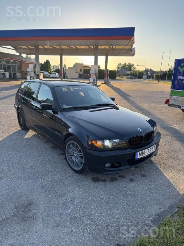 Black BMW 320 2004 in Jelgava, with an engine capacity of 2.00 L and mileage of 461 thousand km for 2300 €, photo 1 on AUTOMOTO.COM.LV