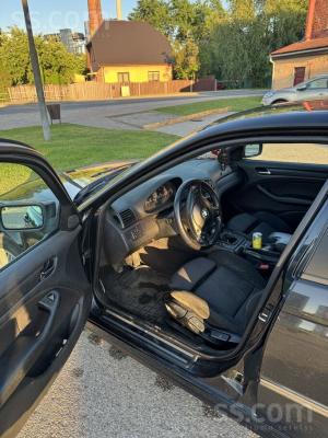 Melns BMW 320 2004 Jelgava, ar dzinēja tilpumu 2.00 L un nobraukumu 461 tūkst. km par 2300 €, foto 6 vietnē AUTOMOTO.COM.LV