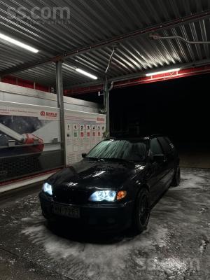 Melns BMW 320 2004 Jelgava, ar dzinēja tilpumu 2.00 L un nobraukumu 461 tūkst. km par 2300 €, foto 10 vietnē AUTOMOTO.COM.LV