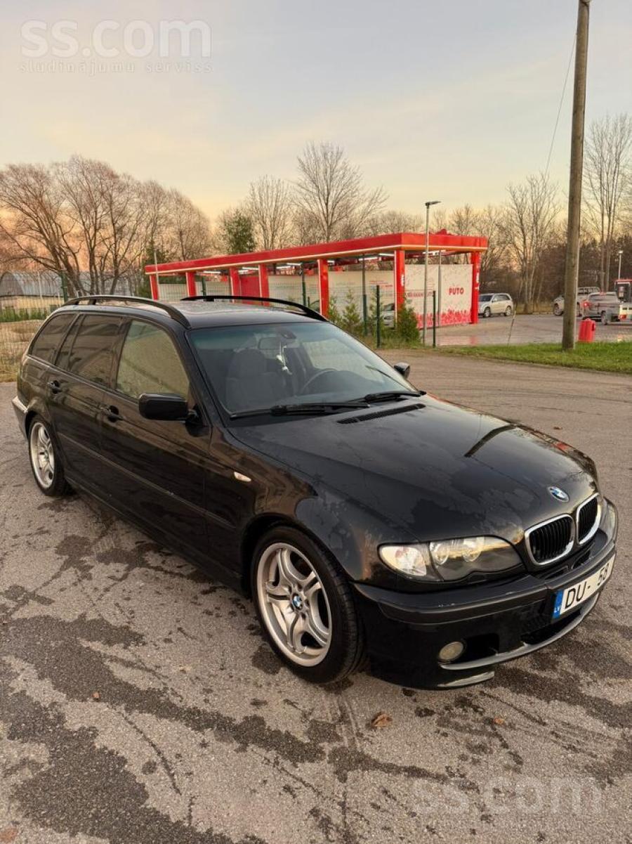 Black BMW 320 2004 in Riga, with an engine capacity of 2.00 L and mileage of 333 thousand km for 2800 €, photo 1 on AUTOMOTO.COM.LV