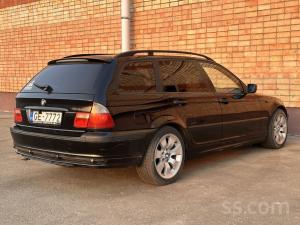Black BMW 320 2004 in Riga, with an engine capacity of 2.00 L and mileage of 360 thousand km for 2600 €, photo 7 on AUTOMOTO.COM.LV