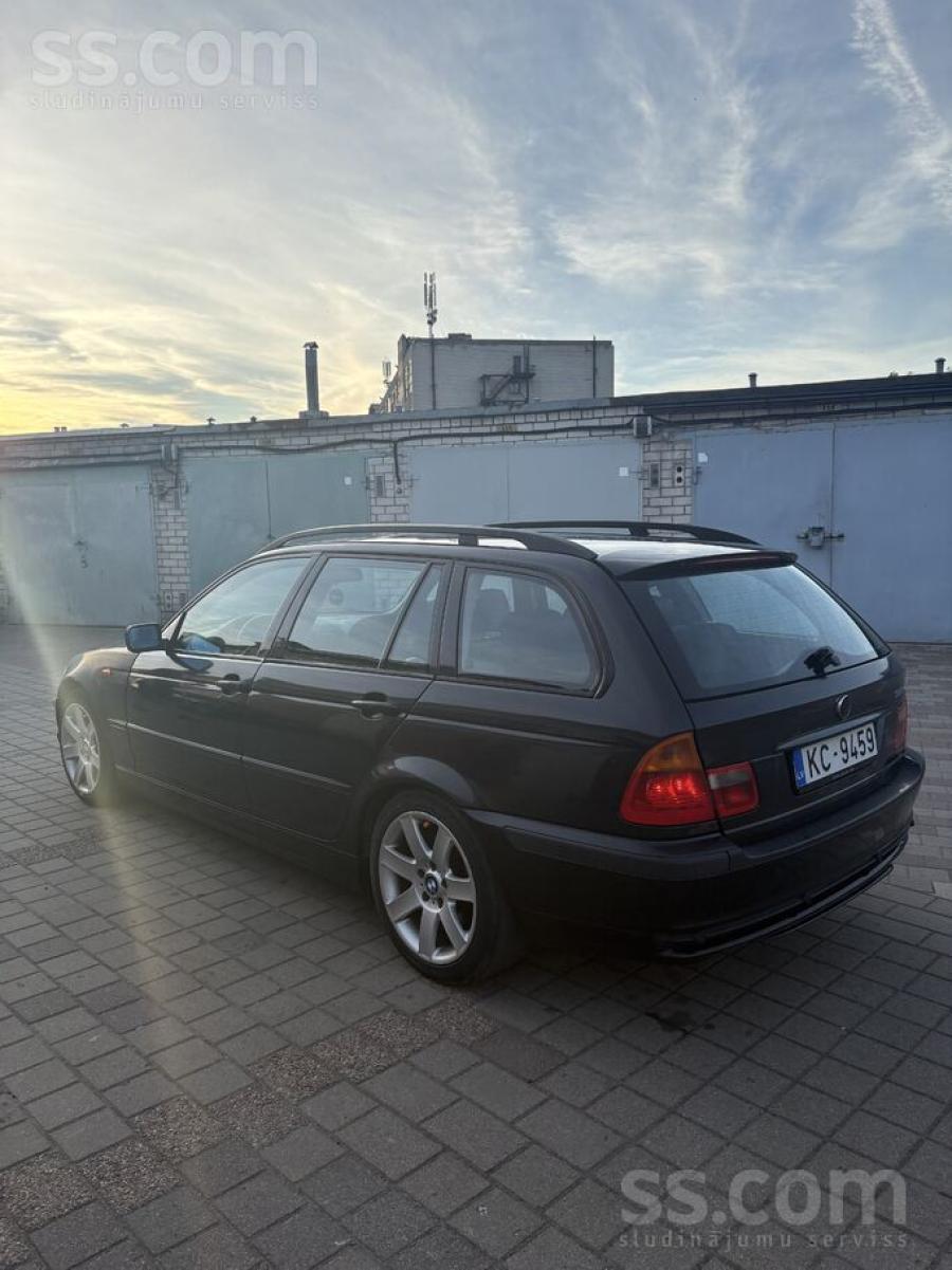 Melns BMW 320 2004 Rīga, ar dzinēja tilpumu 2.00 L un nobraukumu 409 tūkst. km par 1950 €, foto 5 vietnē AUTOMOTO.COM.LV
