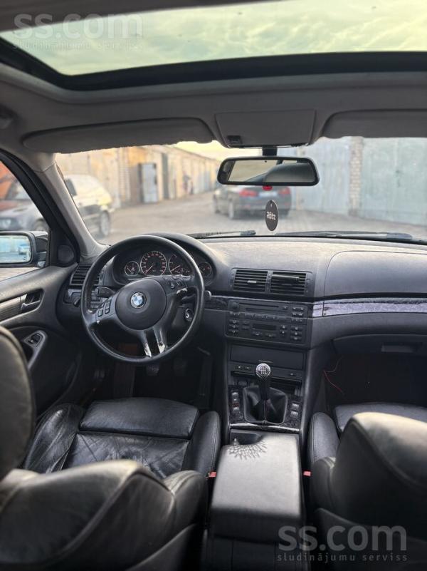 Black BMW 320 2004 in Riga, with an engine capacity of 2.00 L and mileage of 409 thousand km for 1950 €, photo 9 on AUTOMOTO.COM.LV