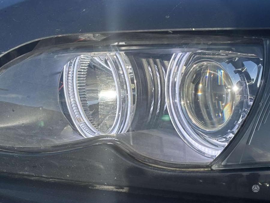 Melns BMW 320 2004 Viļņa, ar dzinēja tilpumu 2.00 L un nobraukumu 400 tūkst. km par 1500 €, foto 3 vietnē AUTOMOTO.COM.LV