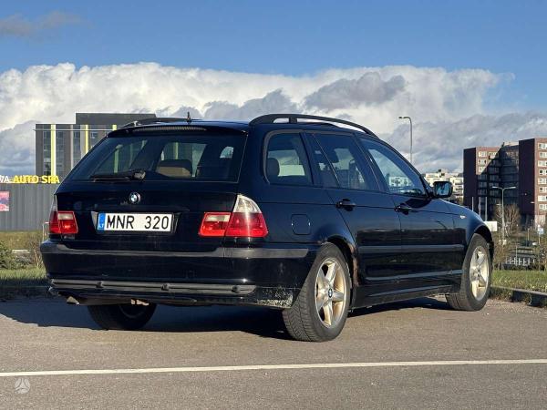 Melns BMW 320 2004 Viļņa, ar dzinēja tilpumu 2.00 L un nobraukumu 400 tūkst. km par 1500 €, foto 3 vietnē AUTOMOTO.COM.LV