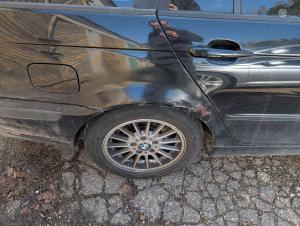 Черный БМВ 320 2004 в Вильнюс, объемом двигателя 2.00 л и пробегом 334 тыс. км за 800 €, фото 6 на AUTOMOTO.COM.LV