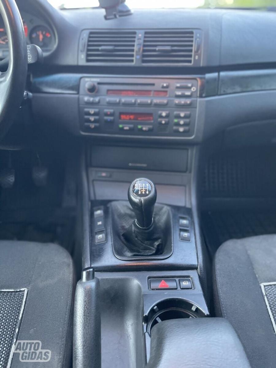 Melns BMW 320 2004 Viļņa, ar dzinēja tilpumu 2.00 L un nobraukumu 334 tūkst. km par 1600 €, foto 11 vietnē AUTOMOTO.COM.LV