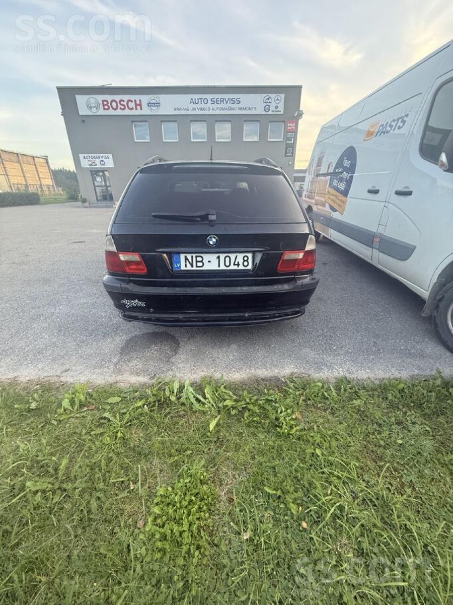 Melns BMW 320 2004 Valmiera, ar dzinēja tilpumu 2.00 L un nobraukumu 286 tūkst. km par 1100 €, foto 3 vietnē AUTOMOTO.COM.LV