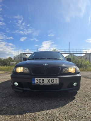 Black BMW 320 2004 in Rakvere, with an engine capacity of 0.00 L and mileage of 552 thousand km for 2550 €, photo 3 on AUTOMOTO.COM.LV
