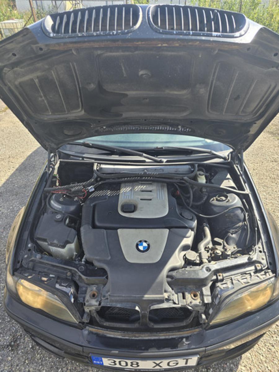 Black BMW 320 2004 in Rakvere, with an engine capacity of 0.00 L and mileage of 552 thousand km for 2550 €, photo 15 on AUTOMOTO.COM.LV