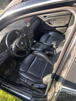 Black BMW 320 2004 in Cesis, with an engine capacity of 2.00 L and mileage of 460 thousand km for 1050 €, photo 5 on AUTOMOTO.COM.LV