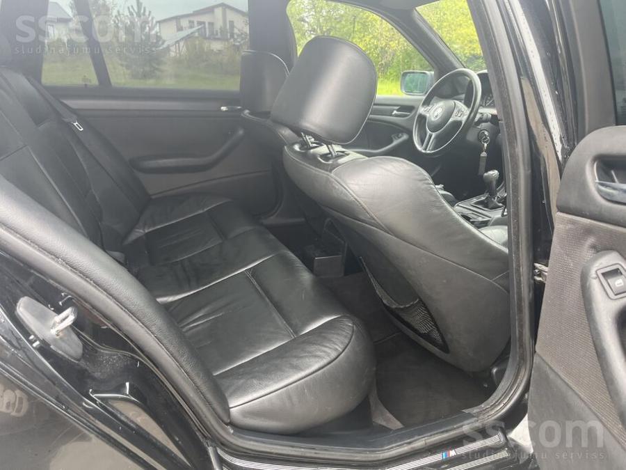 Melns BMW 320 2004 Dobele, ar dzinēja tilpumu 2.00 L un nobraukumu 0 tūkst. km par 2500 €, foto 7 vietnē AUTOMOTO.COM.LV
