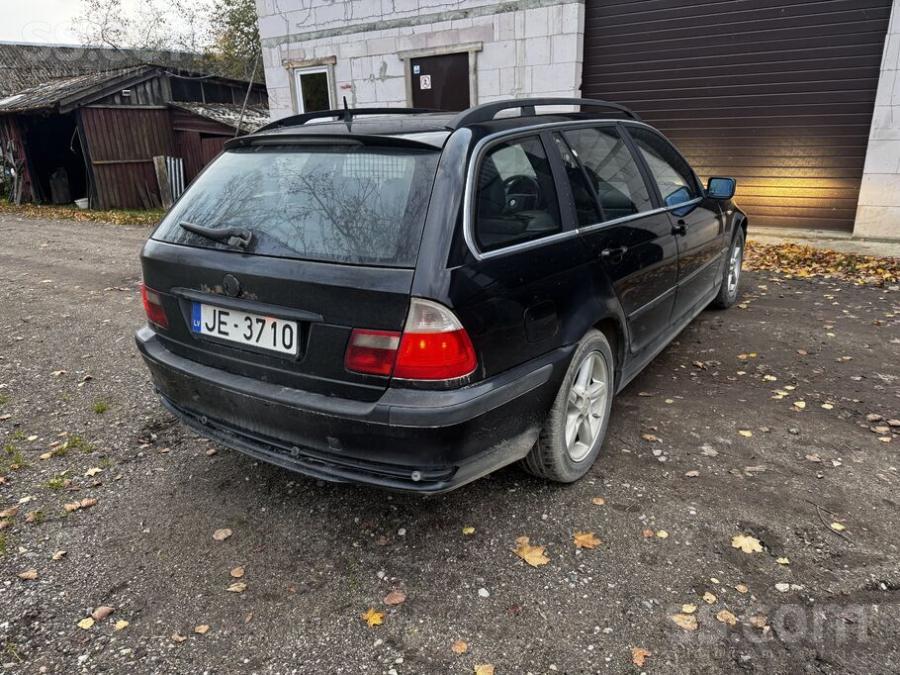 Черный БМВ 320 2004 в Балви, объемом двигателя 2.00 л и пробегом 382 тыс. км за 1800 €, фото 4 на AUTOMOTO.COM.LV