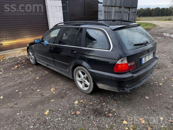 БМВ 320 2004 в Балви на AUTOMOTO.COM.LV Черный БМВ 320 2004 в Балви, объемом двигателя 2.00 л и пробегом 382 тыс. км за 1800 €, фото 5 на AUTOMOTO.COM.LV