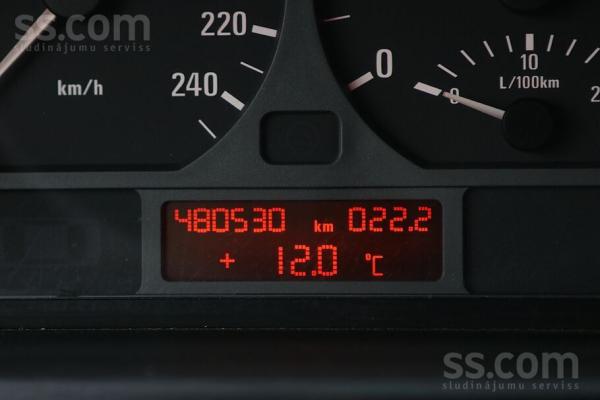 Melns BMW 320 2004 Kuldīga, ar dzinēja tilpumu 3.00 L un nobraukumu 481 tūkst. km par 3200 €, foto 10 vietnē AUTOMOTO.COM.LV