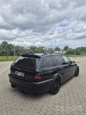 Black BMW 320 2005 in Riga, with an engine capacity of 2.00 L and mileage of 321 thousand km for 5500 €, photo 9 on AUTOMOTO.COM.LV