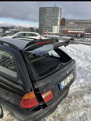Melns BMW 320 2005 Viļņa, ar dzinēja tilpumu 2.00 L un nobraukumu 340 tūkst. km par 1550 €, foto 9 vietnē AUTOMOTO.COM.LV