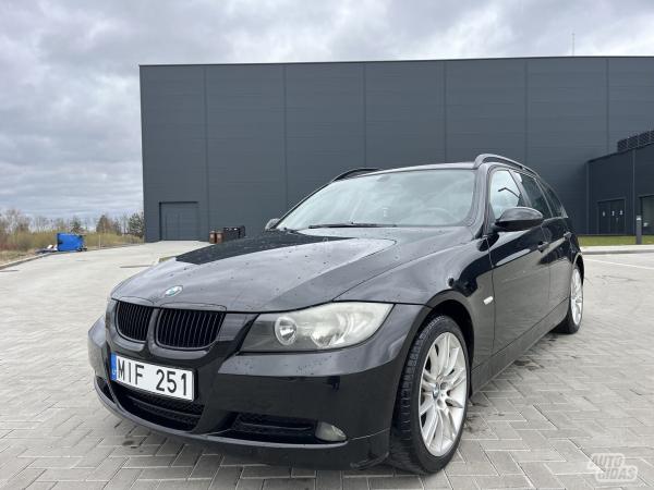 Melns BMW 320 2005 Alīta, ar dzinēja tilpumu 2.00 L un nobraukumu 310 tūkst. km par 3150 €, foto 4 vietnē AUTOMOTO.COM.LV