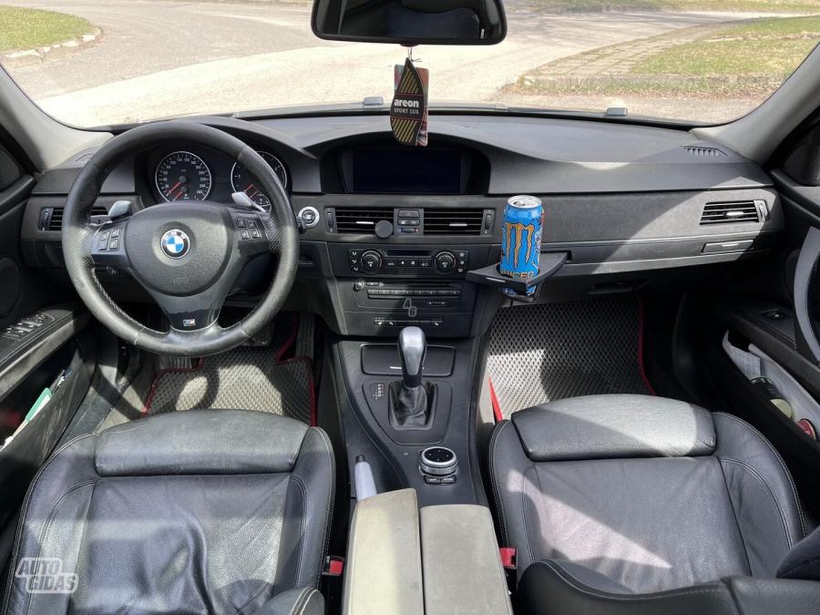 Black BMW 320 2005 in Vilnius, with an engine capacity of 2.00 L and mileage of 449 thousand km for 4400 €, photo 7 on AUTOMOTO.COM.LV