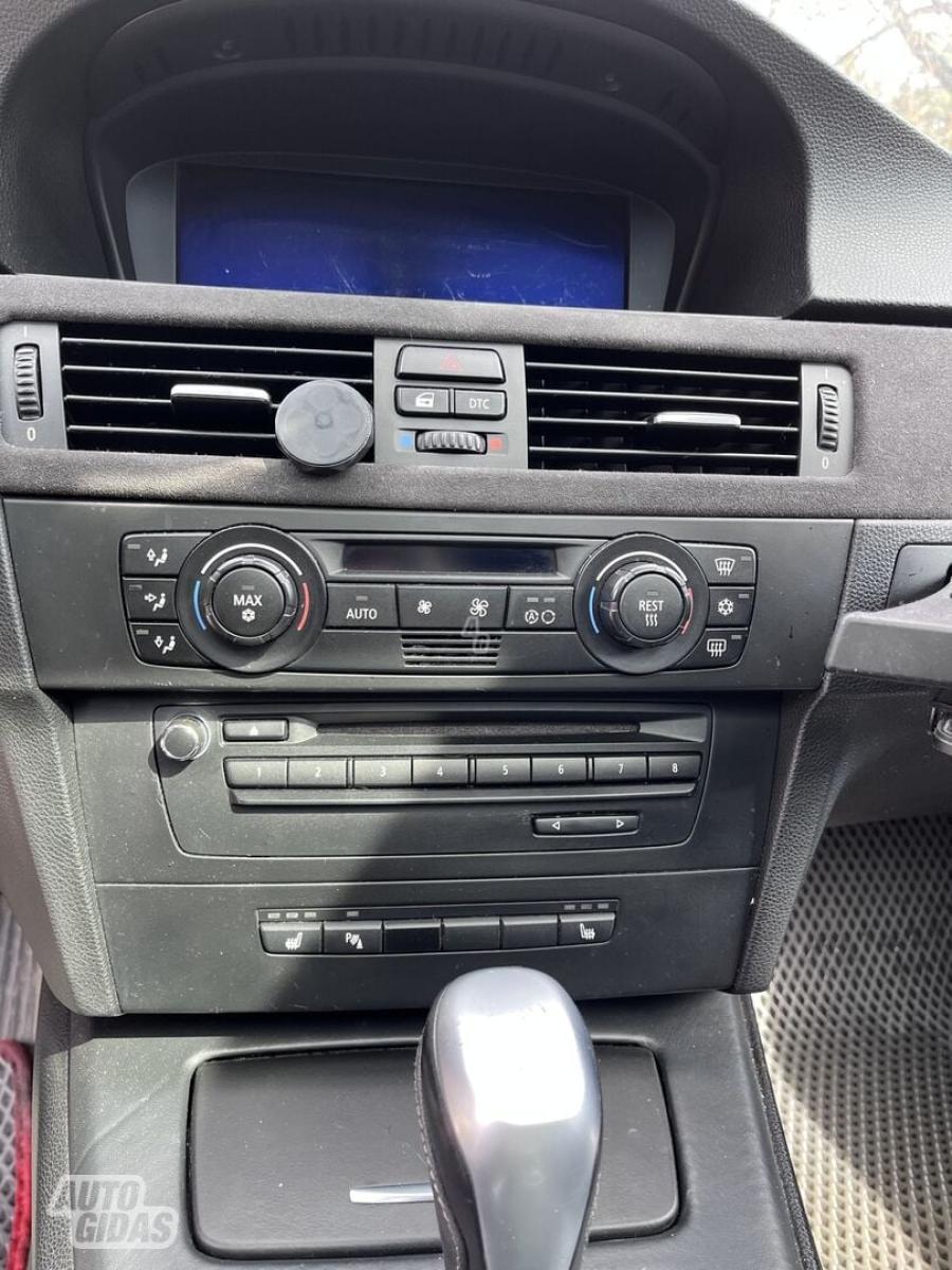 Black BMW 320 2005 in Vilnius, with an engine capacity of 2.00 L and mileage of 449 thousand km for 4400 €, photo 12 on AUTOMOTO.COM.LV