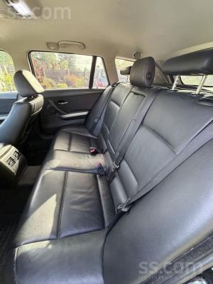Black BMW 320 2005 in Riga, with an engine capacity of 2.00 L and mileage of 342 thousand km for 5800 €, photo 11 on AUTOMOTO.COM.LV