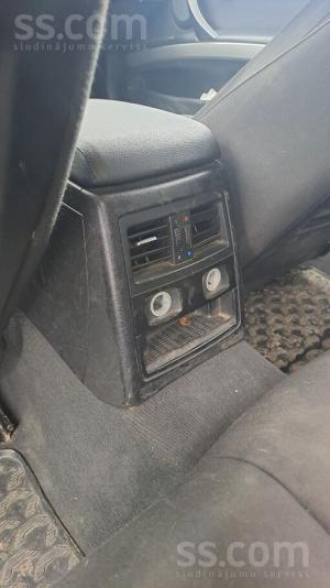 Melns BMW 320 2005 Rīga, ar dzinēja tilpumu 2.00 L un nobraukumu 349 tūkst. km par 3200 €, foto 6 vietnē AUTOMOTO.COM.LV