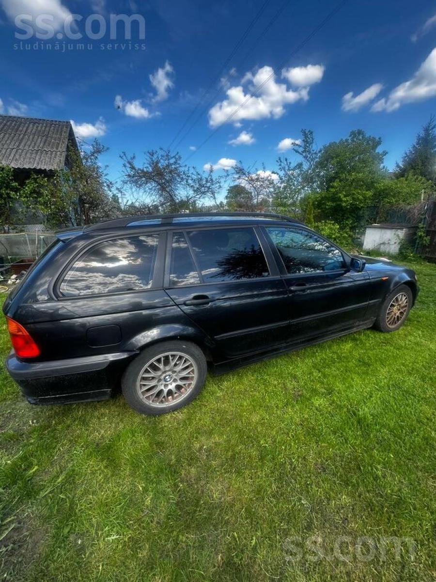 Black BMW 320 2005 in Jurmala, with an engine capacity of 2.00 L and mileage of 375 thousand km for 1390 €, photo 4 on AUTOMOTO.COM.LV