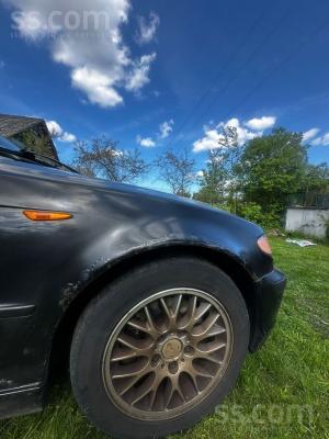 Black BMW 320 2005 in Jurmala, with an engine capacity of 2.00 L and mileage of 375 thousand km for 1390 €, photo 16 on AUTOMOTO.COM.LV