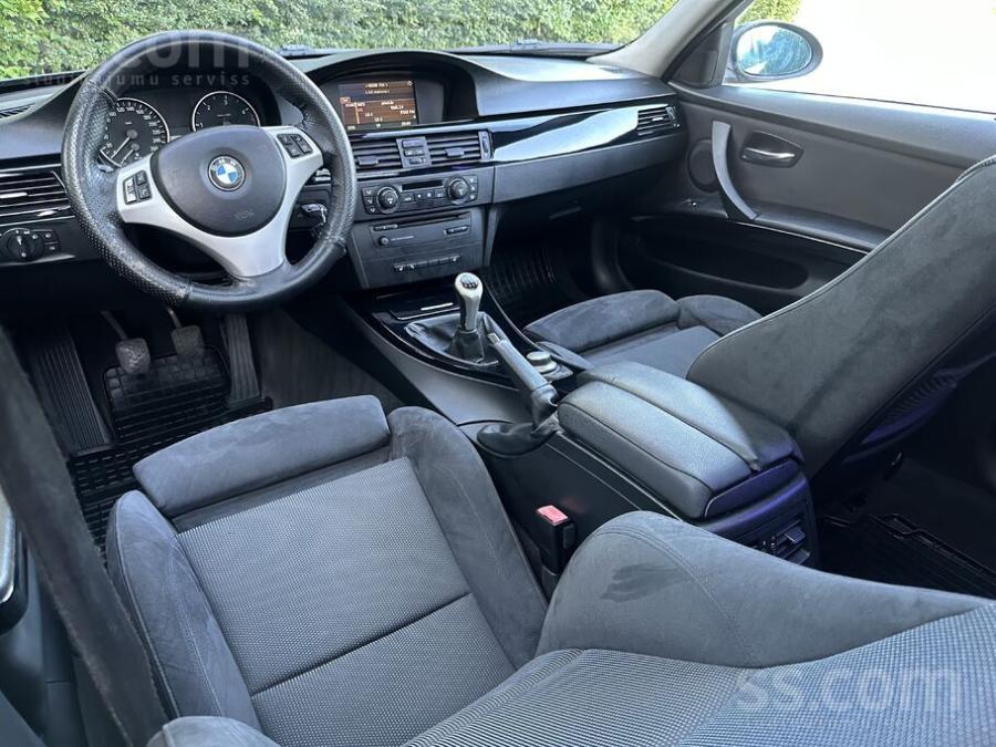 Melns BMW 320 2005 Tukums, ar dzinēja tilpumu 2.00 L un nobraukumu 0 tūkst. km par 2900 €, foto 10 vietnē AUTOMOTO.COM.LV