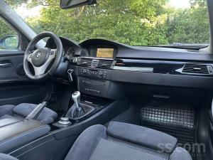 Melns BMW 320 2005 Tukums, ar dzinēja tilpumu 2.00 L un nobraukumu 0 tūkst. km par 2900 €, foto 11 vietnē AUTOMOTO.COM.LV