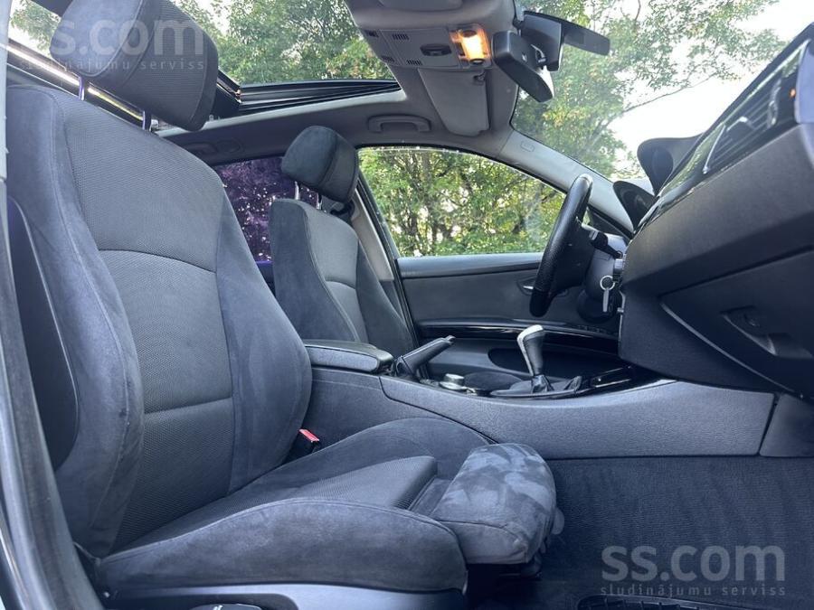 Melns BMW 320 2005 Tukums, ar dzinēja tilpumu 2.00 L un nobraukumu 0 tūkst. km par 2900 €, foto 13 vietnē AUTOMOTO.COM.LV