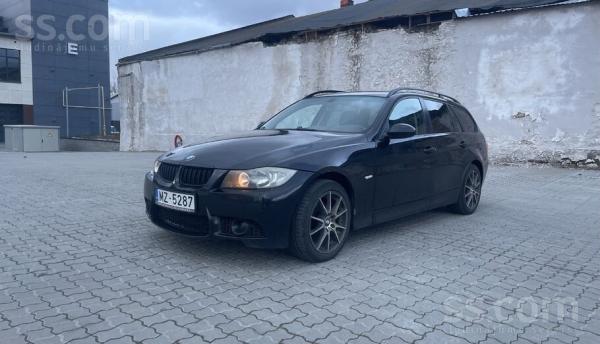 Melns BMW 320 2005 Rīga, ar dzinēja tilpumu 2.00 L un nobraukumu 366 tūkst. km par 2200 €, foto 2 vietnē AUTOMOTO.COM.LV