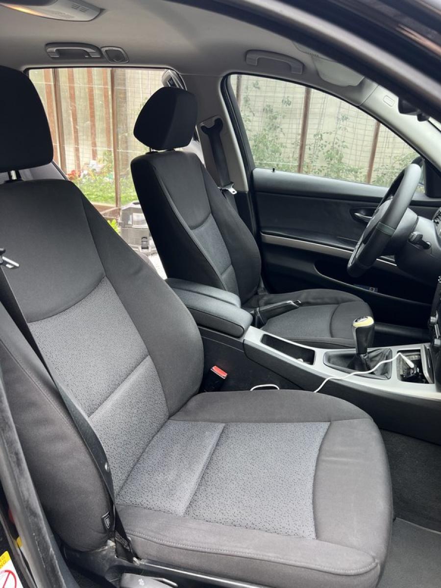 Black BMW 320 2005 in Tallinn, with an engine capacity of 2.00 L and mileage of 306 thousand km for 4000 €, photo 28 on AUTOMOTO.COM.LV
