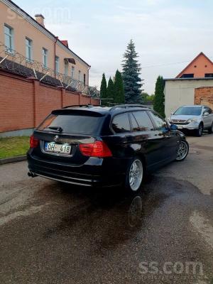 Black BMW 320 2005 in Daugavpils, with an engine capacity of 2.00 L and mileage of 261 thousand km for 3850 €, photo  on AUTOMOTO.COM.LV