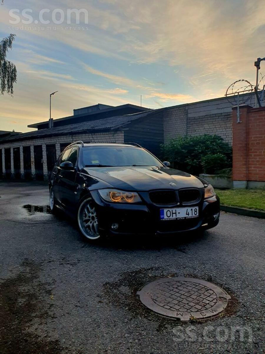 Melns BMW 320 2005 Daugavpils, ar dzinēja tilpumu 2.00 L un nobraukumu 261 tūkst. km par 3850 €, foto 5 vietnē AUTOMOTO.COM.LV