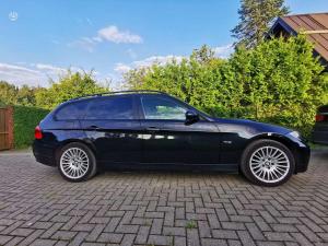 Melns BMW 320 2005 Kauņa, ar dzinēja tilpumu 2.00 L un nobraukumu 350 tūkst. km par 2800 €, foto 3 vietnē AUTOMOTO.COM.LV