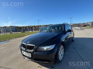 Melns BMW 320 2005 Liepāja, ar dzinēja tilpumu 2.00 L un nobraukumu 427 tūkst. km par 2300 €, foto  vietnē AUTOMOTO.COM.LV
