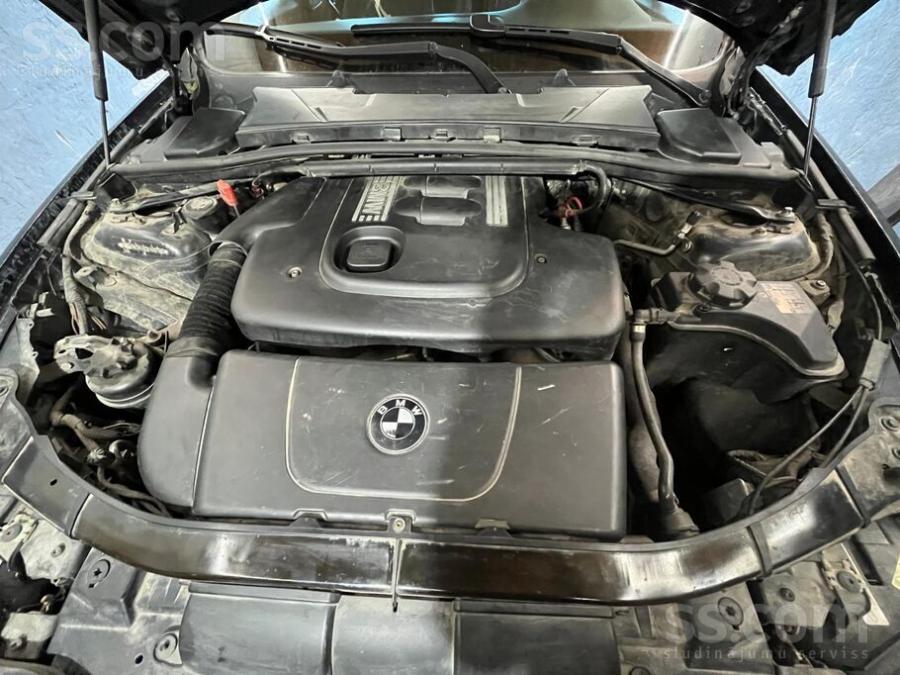 Melns BMW 320 2005 Liepāja, ar dzinēja tilpumu 2.00 L un nobraukumu 427 tūkst. km par 2300 €, foto 11 vietnē AUTOMOTO.COM.LV