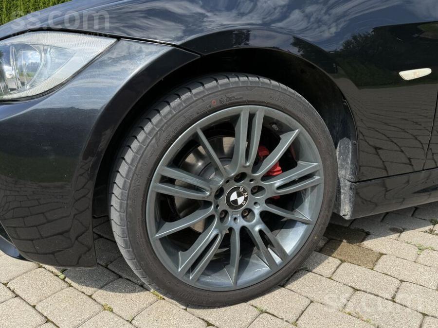 Melns BMW 320 2005 Rīga, ar dzinēja tilpumu 2.00 L un nobraukumu 385 tūkst. km par 4390 €, foto 9 vietnē AUTOMOTO.COM.LV