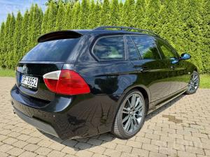 Melns BMW 320 2005 Rīga, ar dzinēja tilpumu 2.00 L un nobraukumu 385 tūkst. km par 4390 €, foto 14 vietnē AUTOMOTO.COM.LV