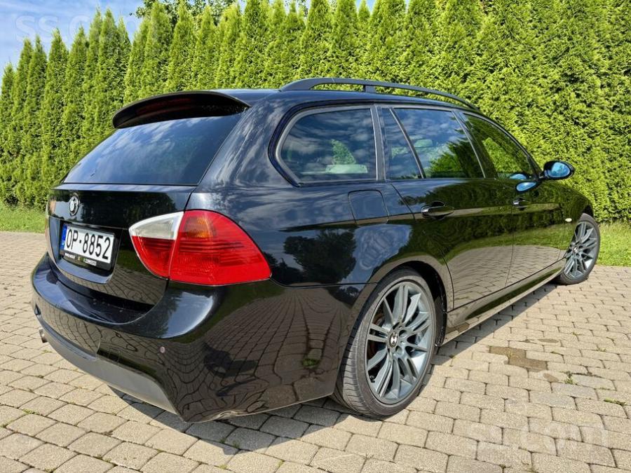 Melns BMW 320 2005 Rīga, ar dzinēja tilpumu 2.00 L un nobraukumu 385 tūkst. km par 4390 €, foto 14 vietnē AUTOMOTO.COM.LV