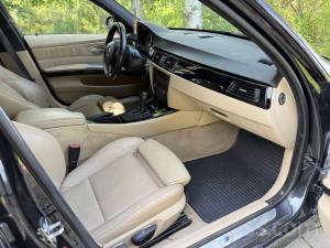 Melns BMW 320 2005 Rīga, ar dzinēja tilpumu 2.00 L un nobraukumu 385 tūkst. km par 4390 €, foto 24 vietnē AUTOMOTO.COM.LV