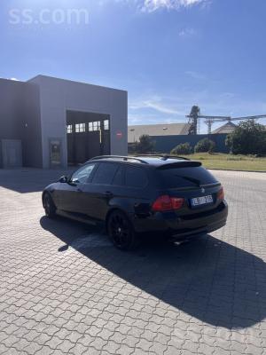 Melns BMW 320 2005 Liepāja, ar dzinēja tilpumu 2.00 L un nobraukumu 386 tūkst. km par 3400 €, foto 6 vietnē AUTOMOTO.COM.LV