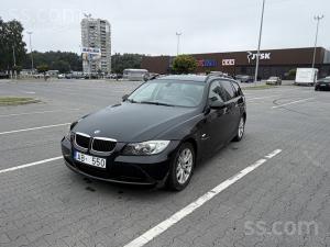 Black BMW 320 2005 in Riga, with an engine capacity of 2.00 L and mileage of 395 thousand km for 3550 €, photo 5 on AUTOMOTO.COM.LV